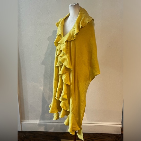 Magaschoni | Accessories | Magaschoni 0 Cashmere Long Ruffle Shawl ...